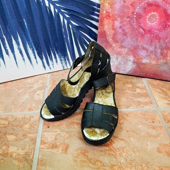Fly London | Shoes | Fly London Womens Black Wedge Sandals Uk Size 38us ...